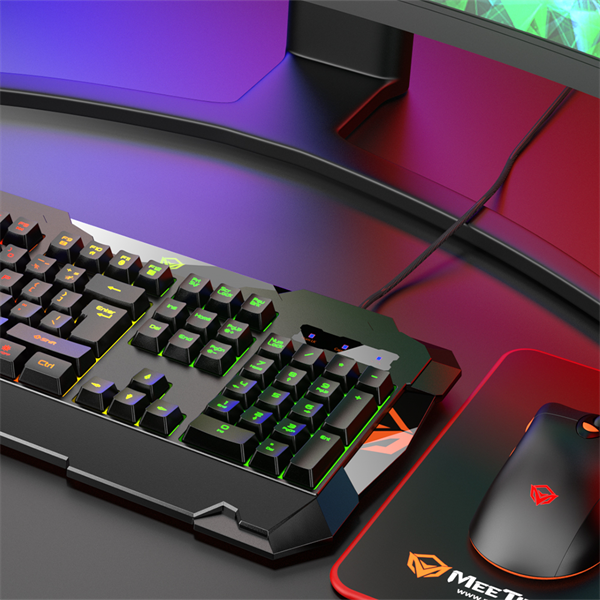 Quais teclados e mouses os profissionais de CS: GO usam?