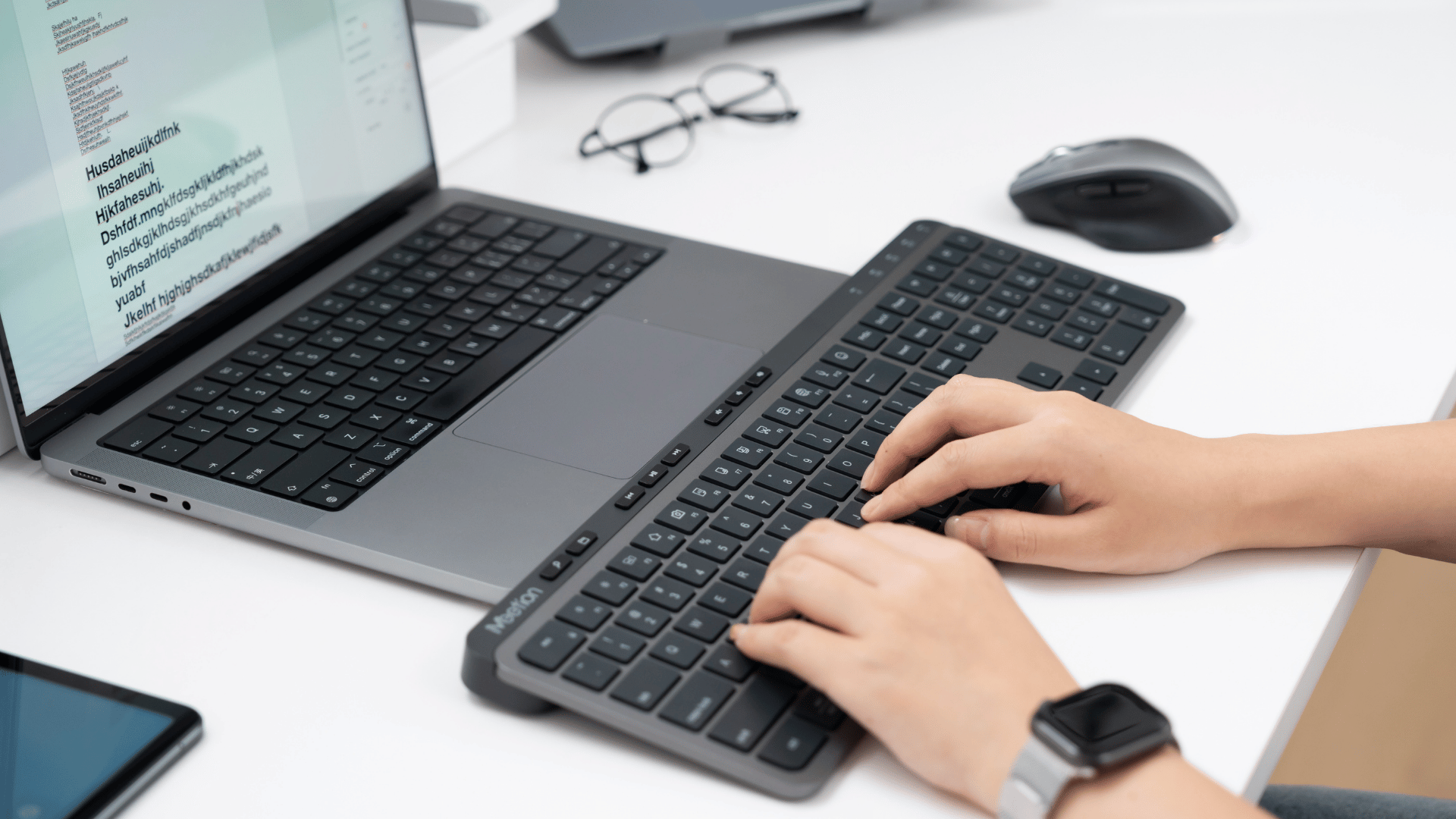 Mechanical Keyboard Vs. Regular Keyboard: Which One to Buy?