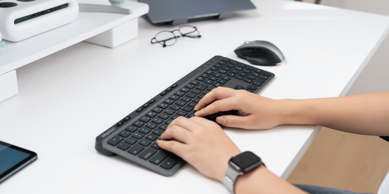 Mechanical Keyboard Vs. Regular Keyboard: Which One to Buy?